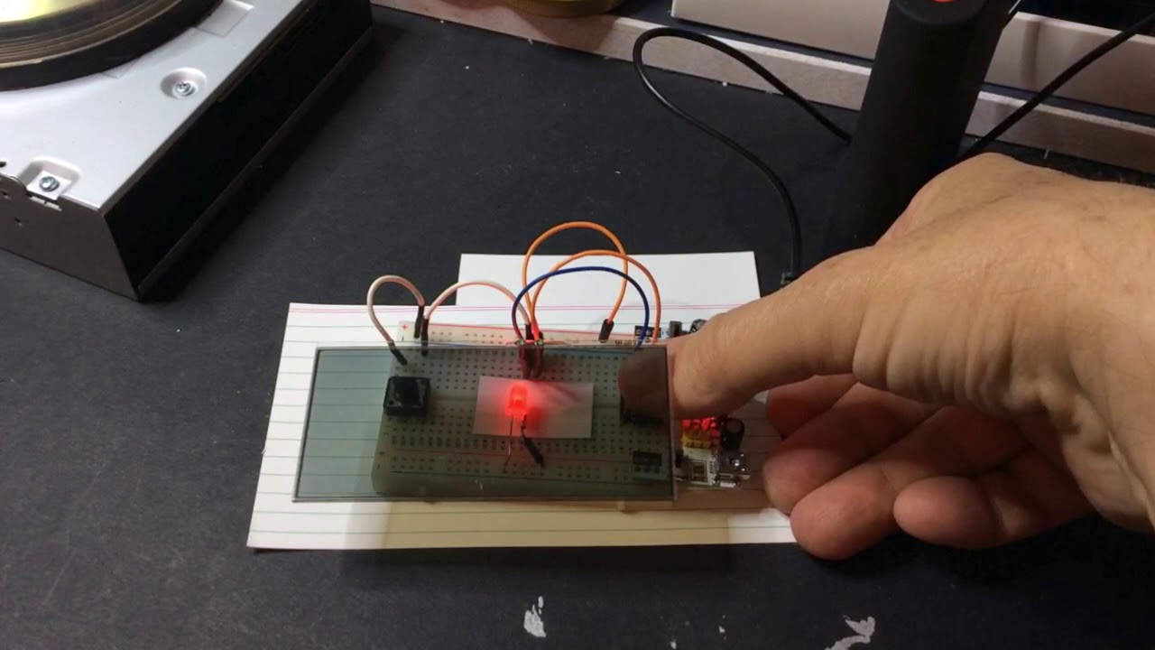 Testing the amazing Pimoroni LCD shutter (Electronics; human voice ...