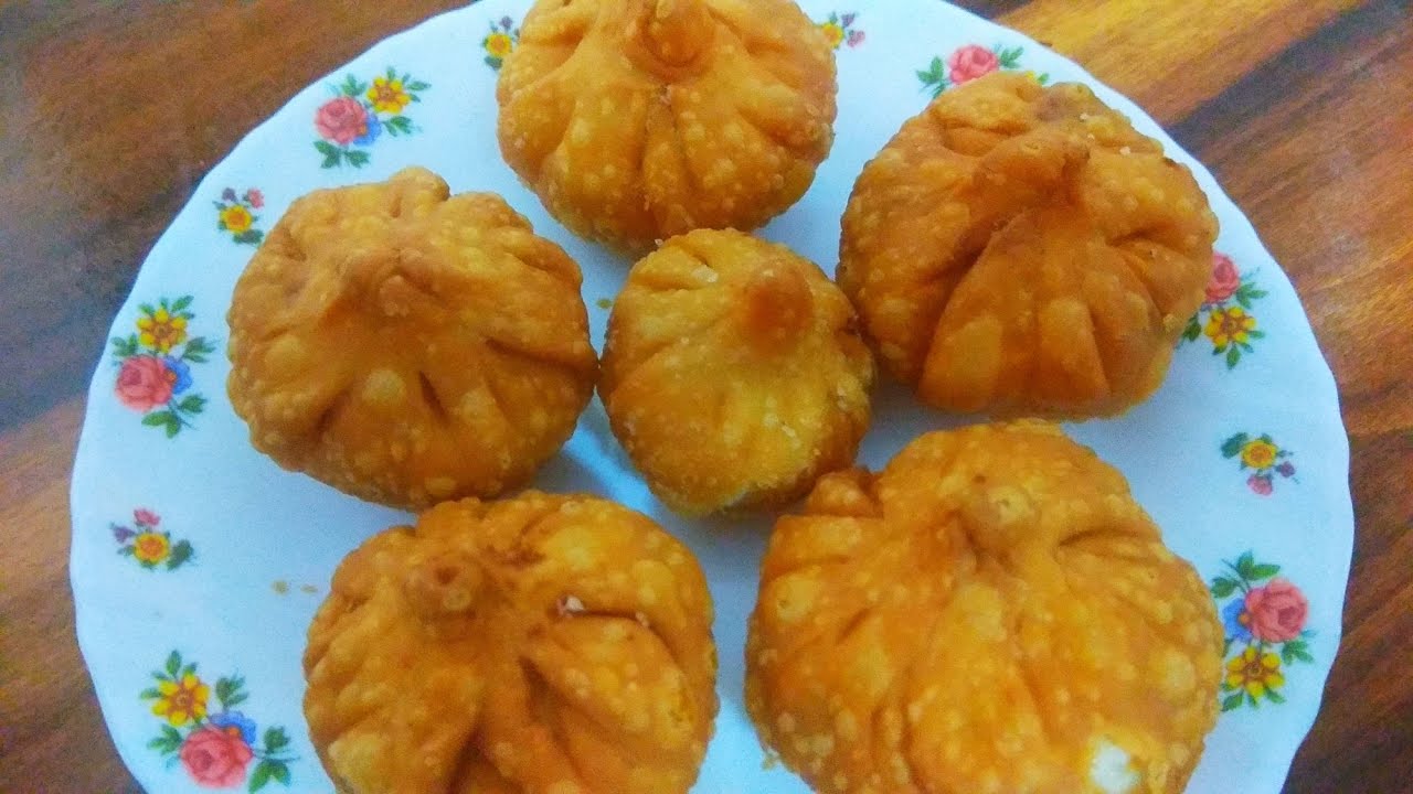 Fried Modak Recipe | Maida Modak | Talniche Modak - YouTube