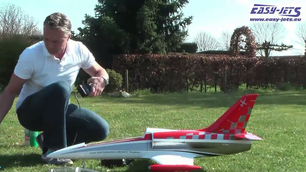 Jet Teng models L 39 Albatros with JetCat P 20 SE - YouTube