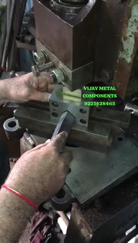 RECTANGLE PIPE CUTTING TOOL - YouTube