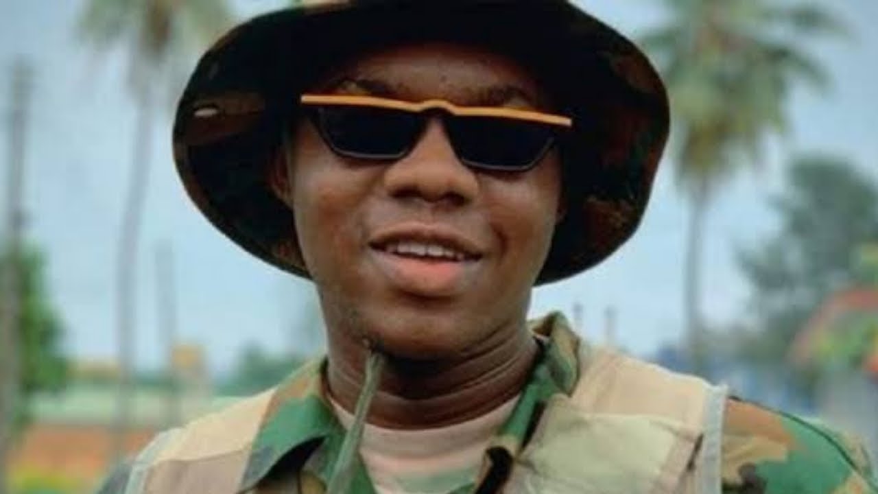 Cute Abiola released from detention - YouTube