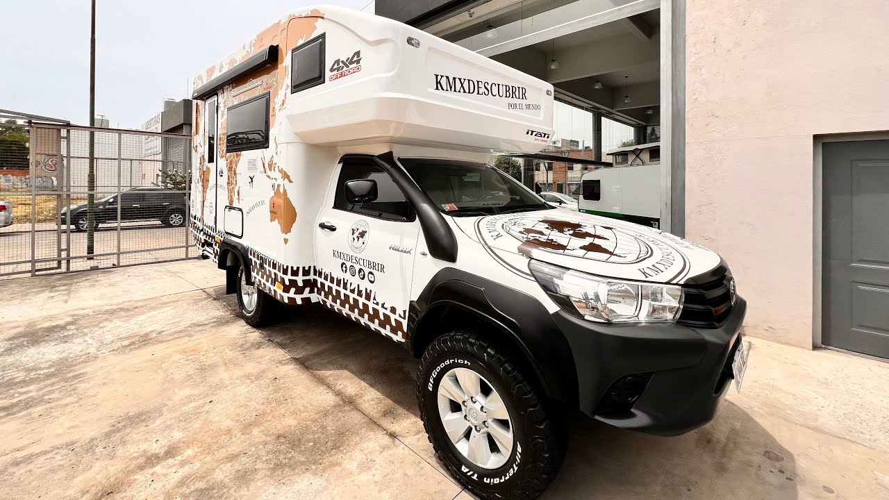Motorhome 4x4 Toyota Hilux Itati - YouTube