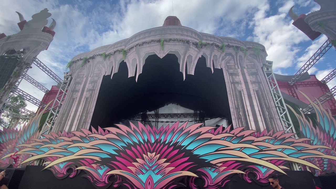 Neelix - The Sun (PSYFLY 2020) - YouTube