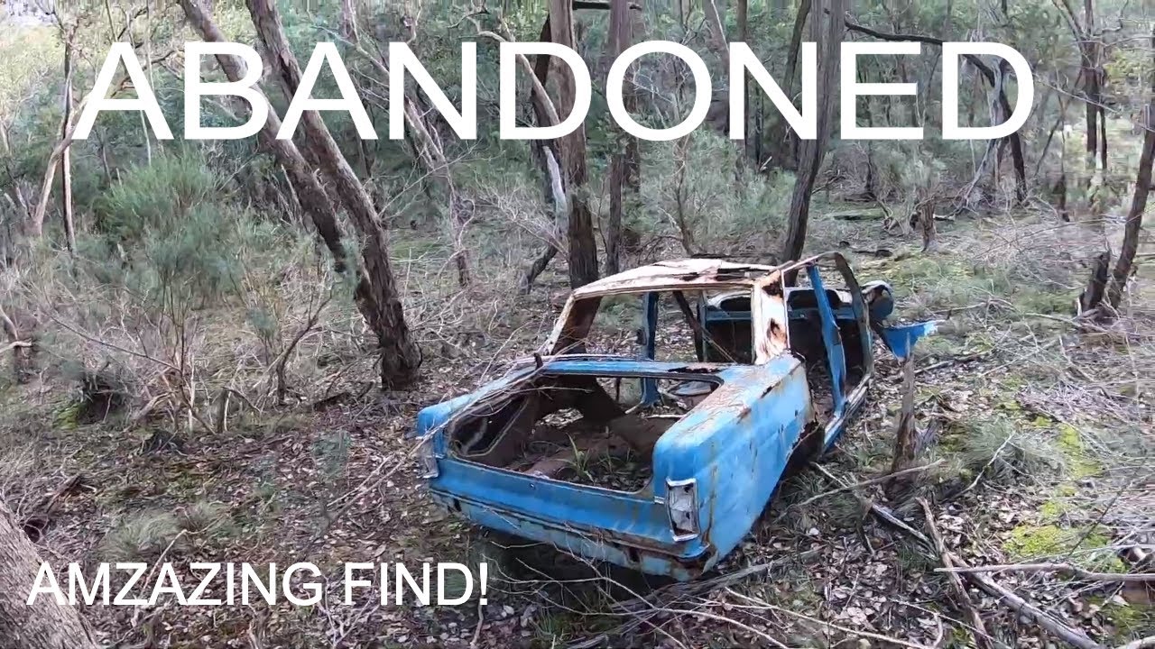 Metal Detecting around ABANDONED cars! - Great first find! - YouTube