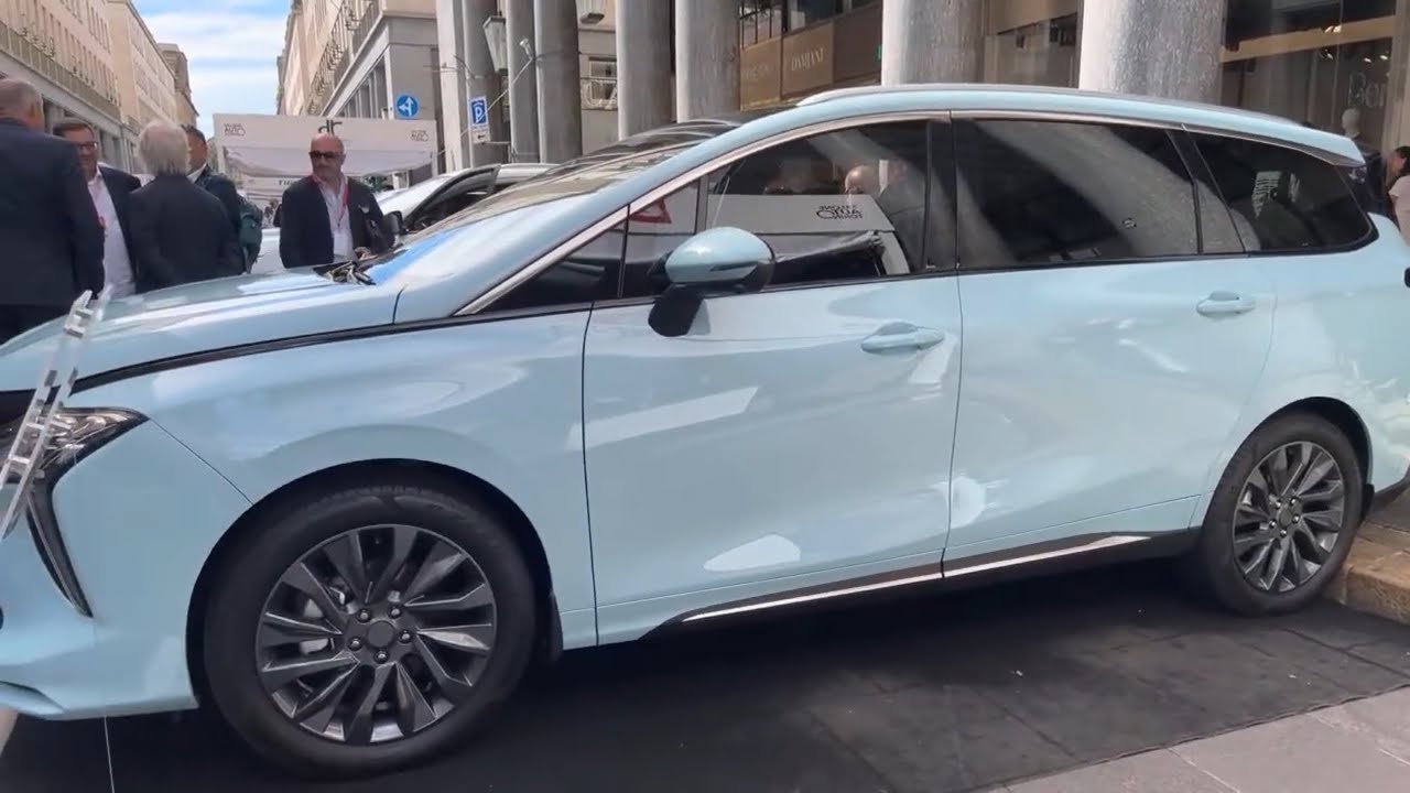 EVO SPAZIO, torna il monovolume e DR mostra altri marchi: Tiger, Ich-X ...