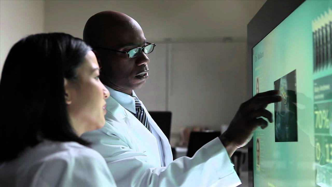 Samsung SUR40 con Microsoft Pixelsense - YouTube