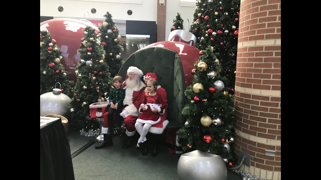 Skylar and Gage visit Santa and Mrs. Claus - 2019 - YouTube
