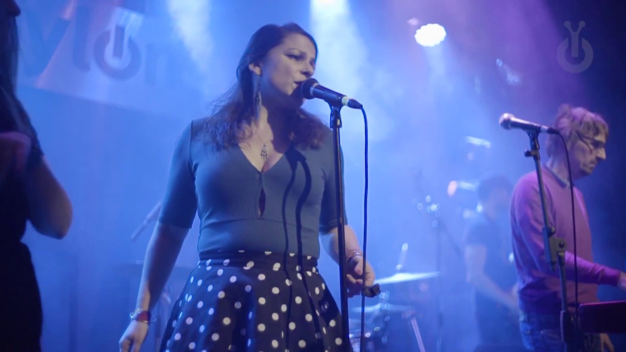 Waldeck - So Black & Blue I Babylon Performance - YouTube