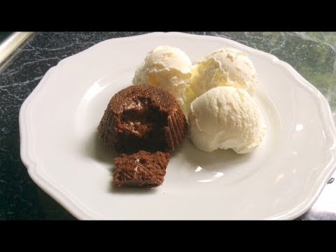 Chocolate Lava Cake | Vulcan de ciocolata | Katy’s Food - YouTube
