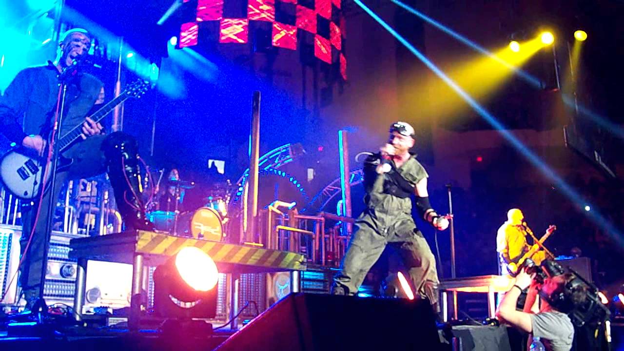 RED at WinterJam 2013 Bossier City, Louisiana - YouTube
