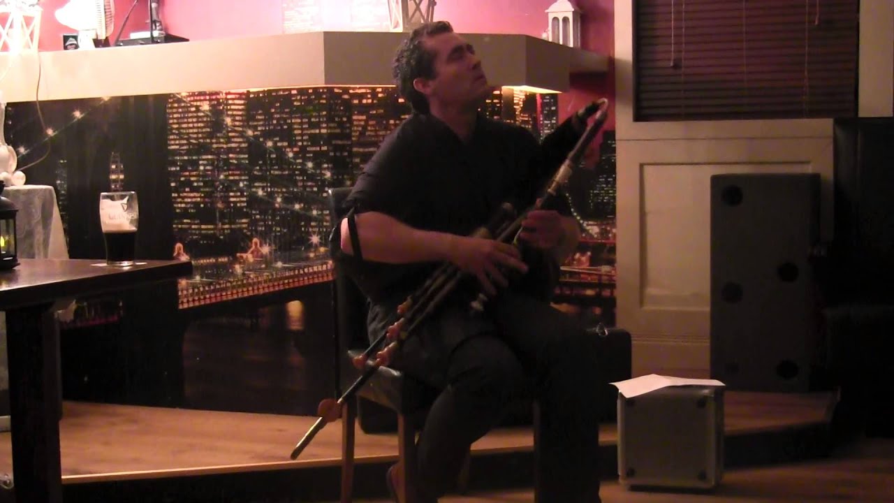 David Power Uilleann Pipes - Poll Ha'penny - YouTube