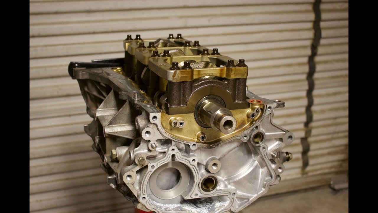 How To Remove Crankshaft and Oil Pump: Nissan 350z - YouTube