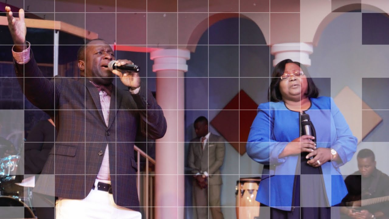 Edner Toussaint | New single | Live At His concert - YouTube
