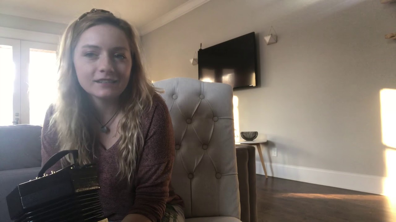 Julia Delaney's Reel Concertina - YouTube