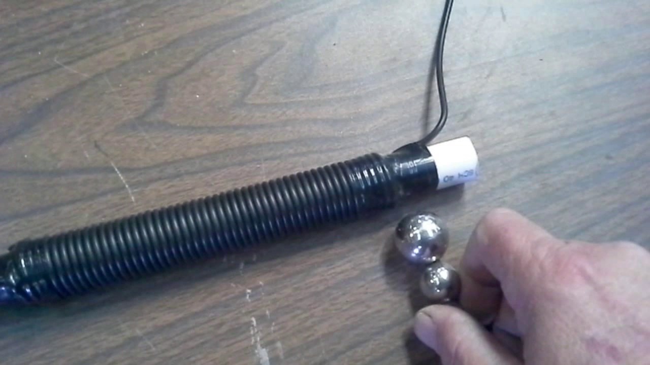 Magnetic Field Rotating Vortex Displays - YouTube