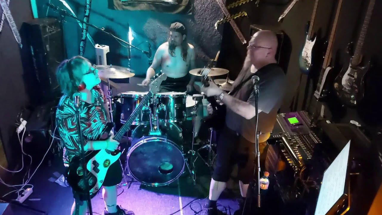 NeuroSyfilis musiikkivideo - Jumalauta saatana helvetti perkeleen ...