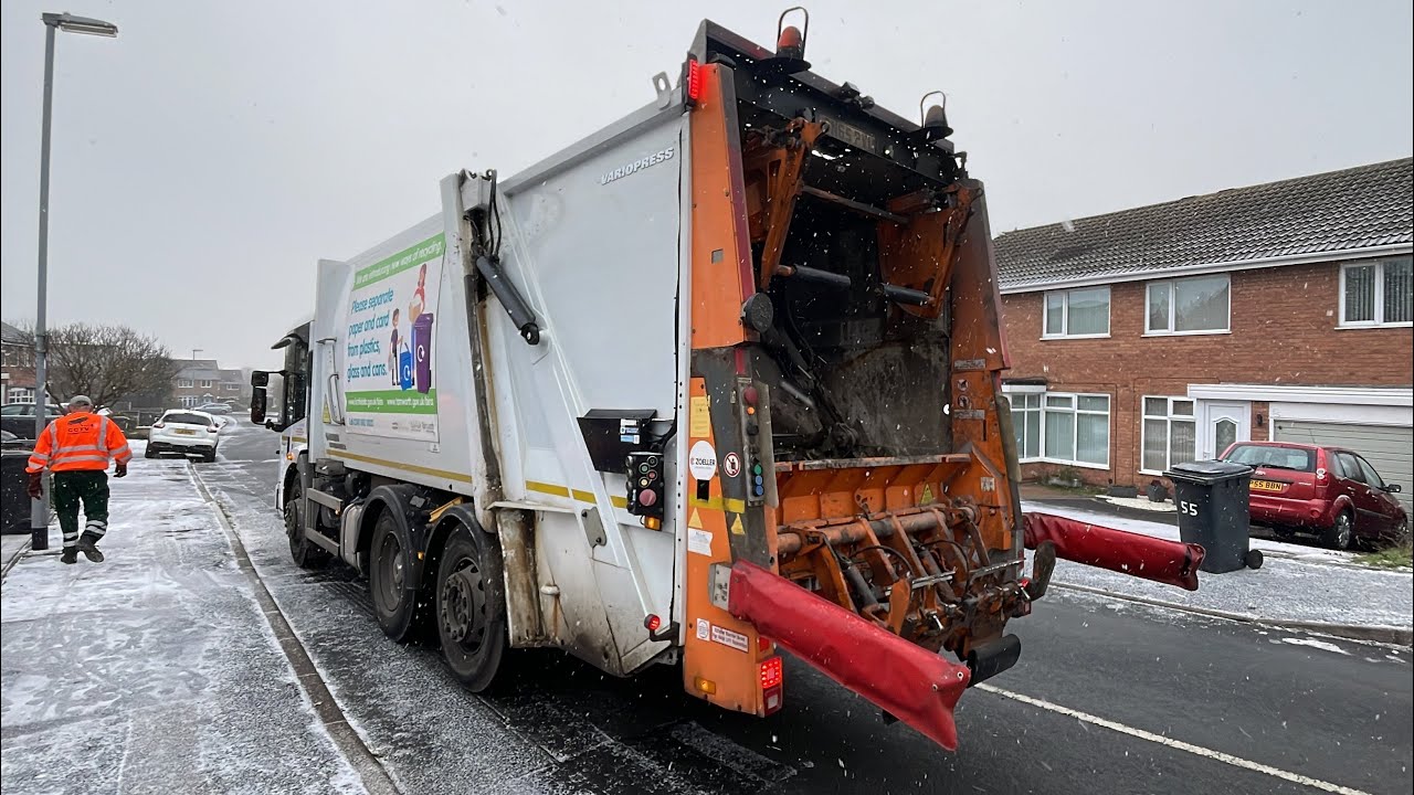 Mercedes Econic Bin Lorry on General Waste, PVU - YouTube