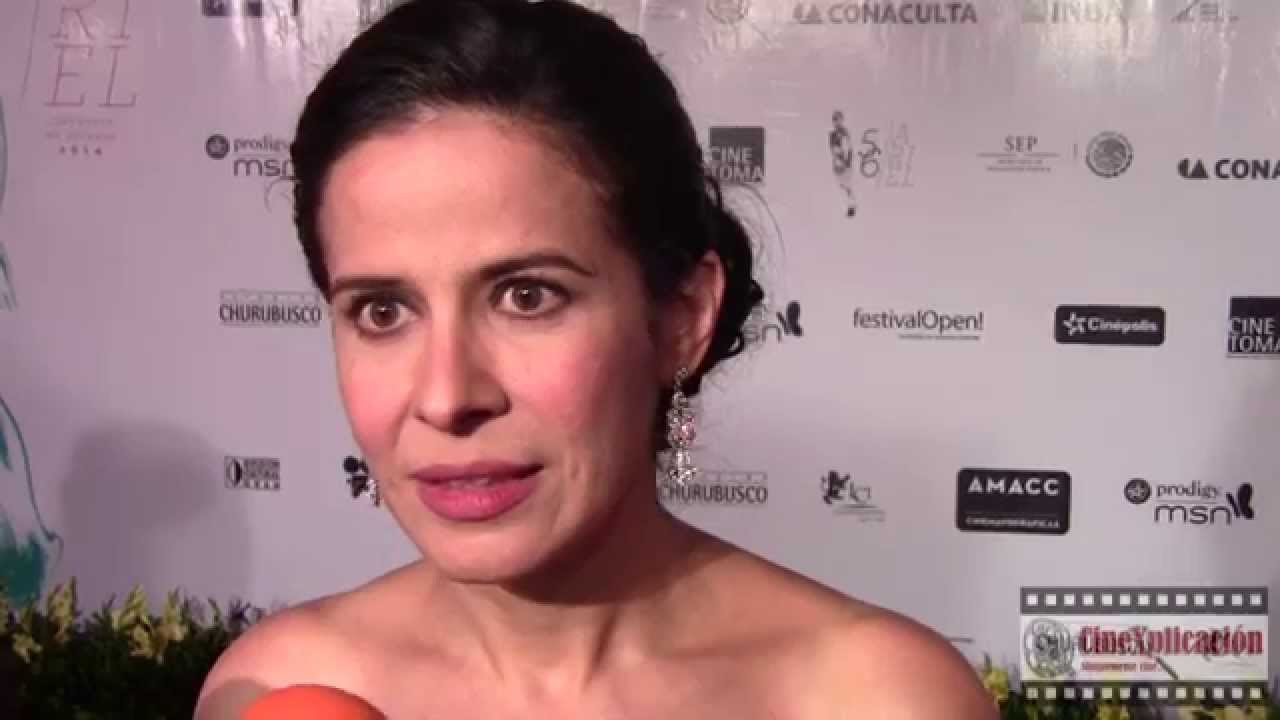 Ariel 2014 - Arcelia Ramirez entrevista - YouTube