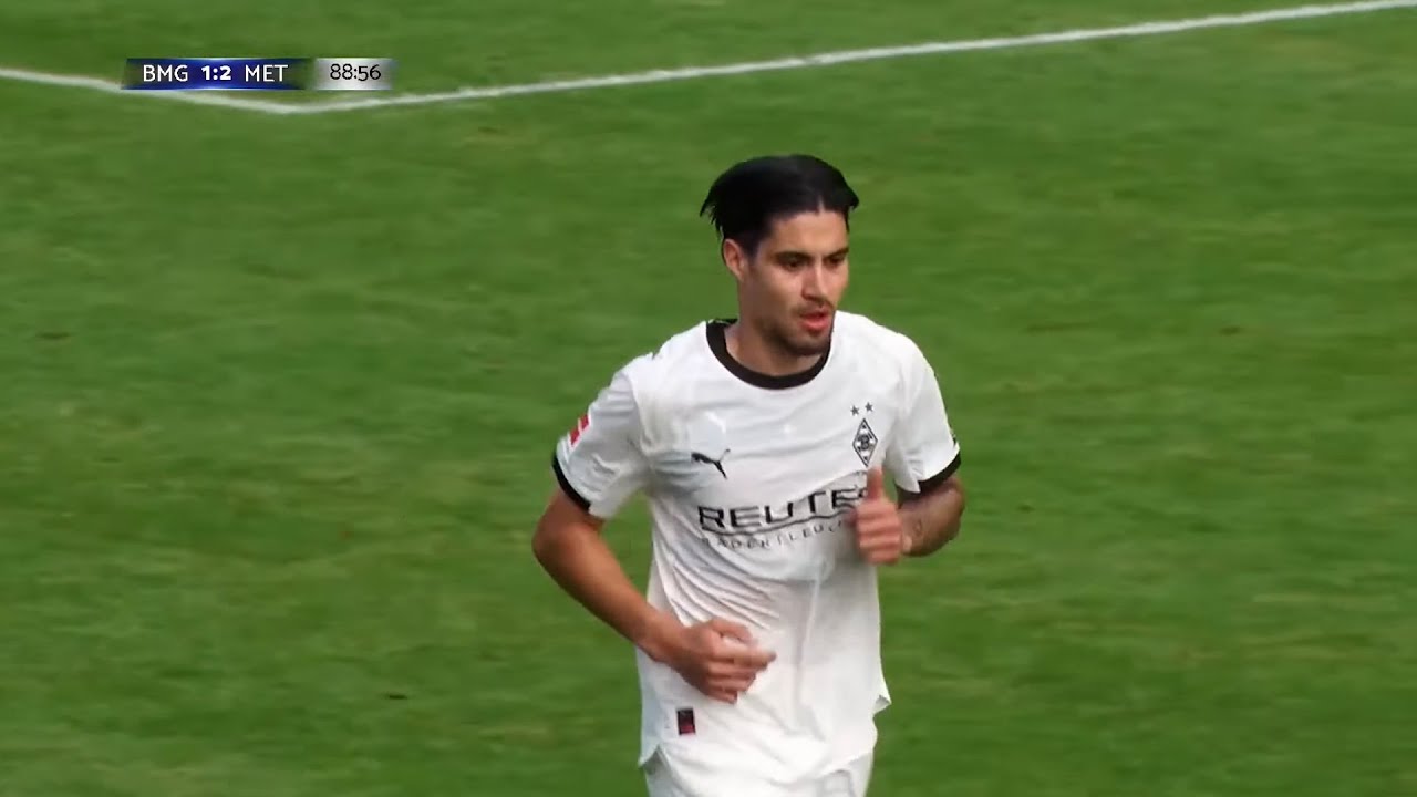 Debut Kevin Diks di Monchengladbach!! Main di Babak Kedua vs Metalist ...