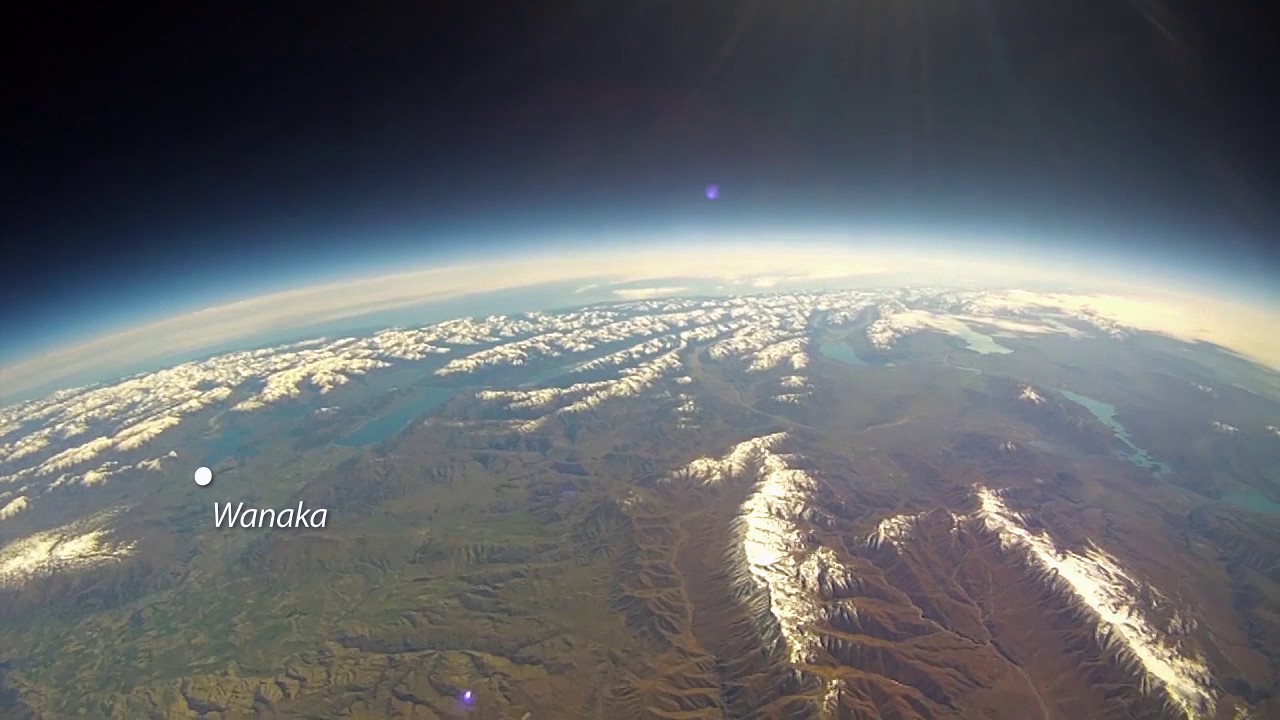 Edge-of-space-cam - YouTube