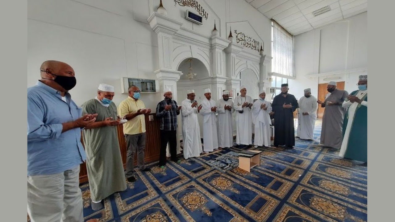 #TaraweehFromMyTown | Live broadcast from Bosmont Masjid Islamic Centre ...