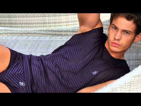 PETROS - The tank top from QZ, www.quadrigae-zeus.com