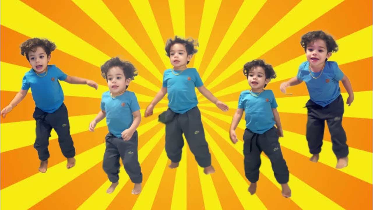 Dom Agarh foi clonado - Cinco Bebezinhos Pulando na cama / Five Little ...