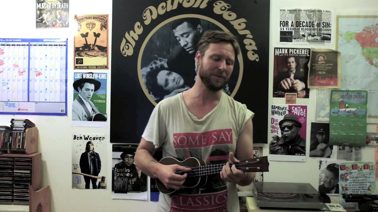 Cory Branan "Creeps Like Me" (Lyle Lovett cover) [Live at BSHQ] - YouTube