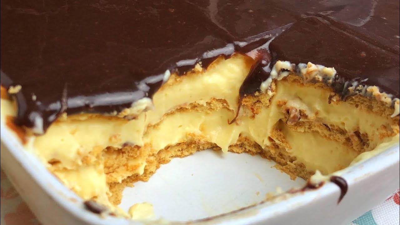 ECLER LA TAVA fara COACERE. Un desert usor de facut si foarte delicios ...