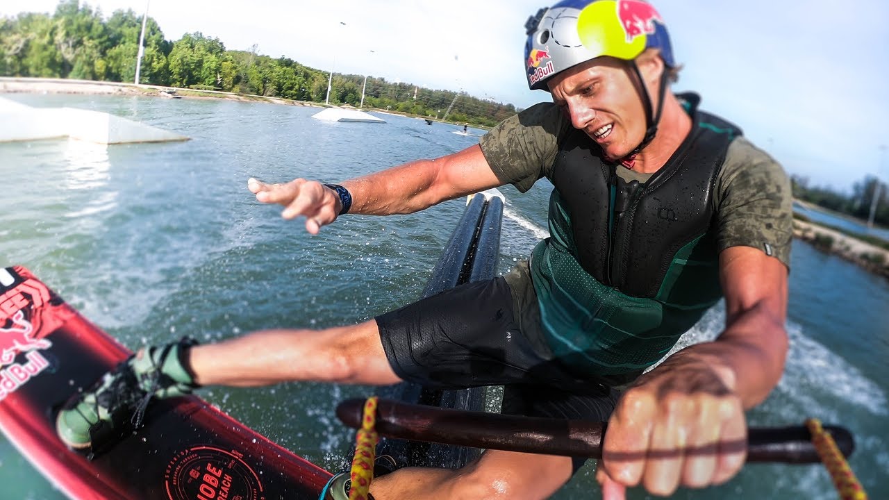 JUST ANOTHER SICK DAY OF WAKEBOARDING! | VLOG 13 - YouTube