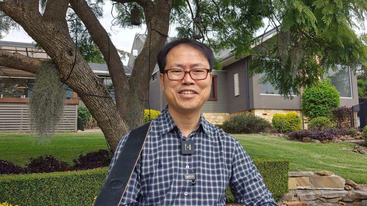 David Um|Shout To The Lord - YouTube