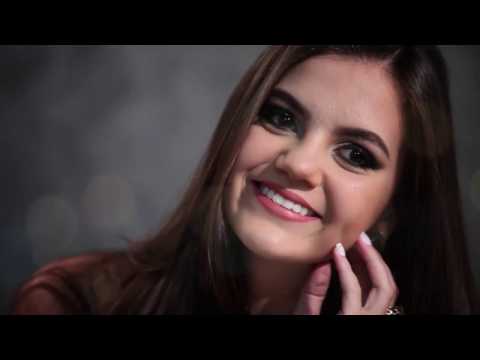 ANA KAROLINE, 15 anos