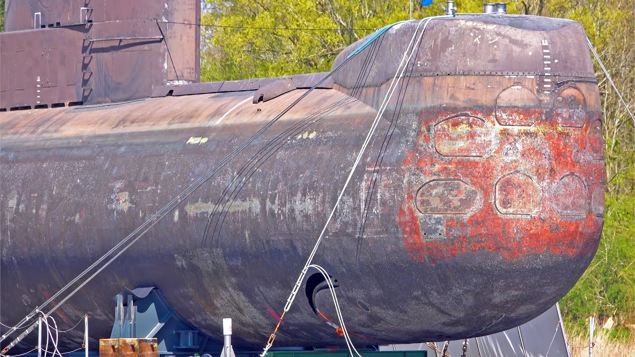 SHIPSPOTTING KIEL CANAL GERMANY APRIL 2023 with OLD SUBMARINE U17 ON ...