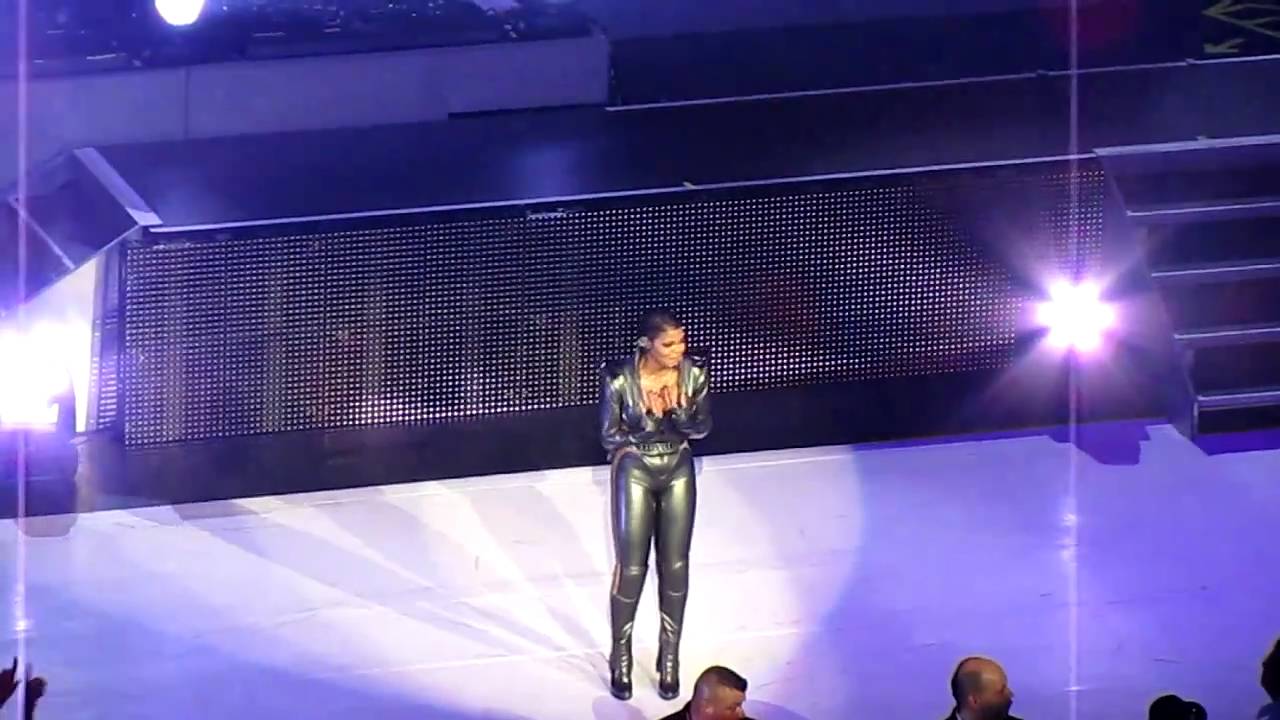 Janet Jackson live part 3 - YouTube