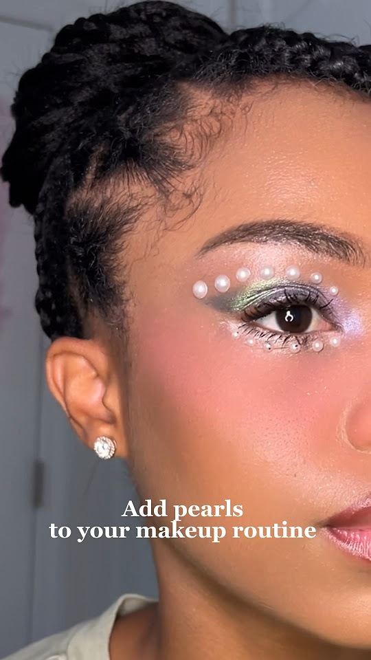Adding Pearls To Your Makeup Routine 🤍 #makeup #makeupshorts # 