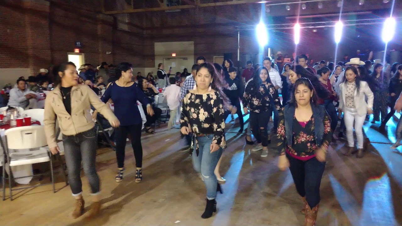 Bailando payaso de rodeo - YouTube