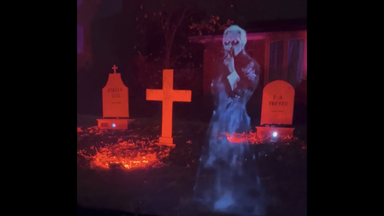 The Glovers Graveyard - Halloween 2022 - YouTube