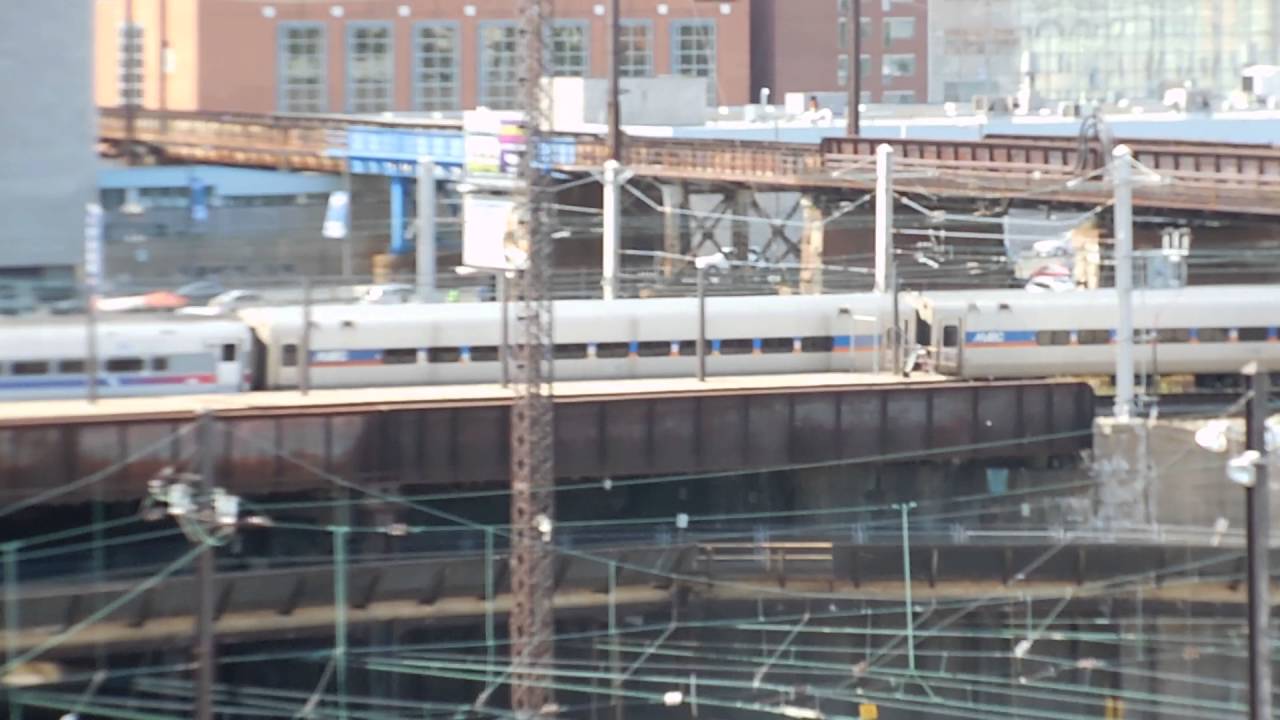 SEPTA-MARC Train heading to the Powelton Yard to await orders - YouTube