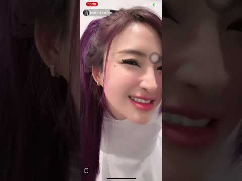 Aodai Live Hot
