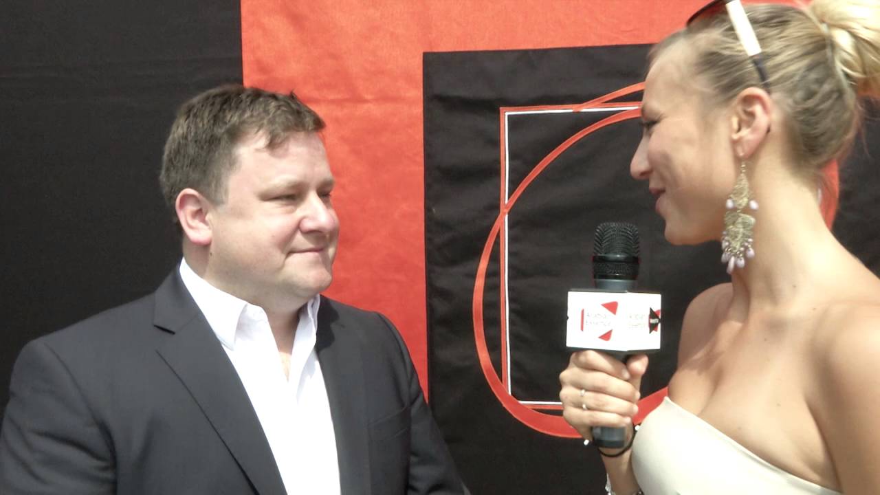 Interview with Nils Ismer - YouTube