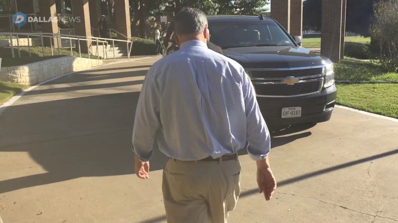 Dallas Mayor Mike Rawlings Votes Early - YouTube
