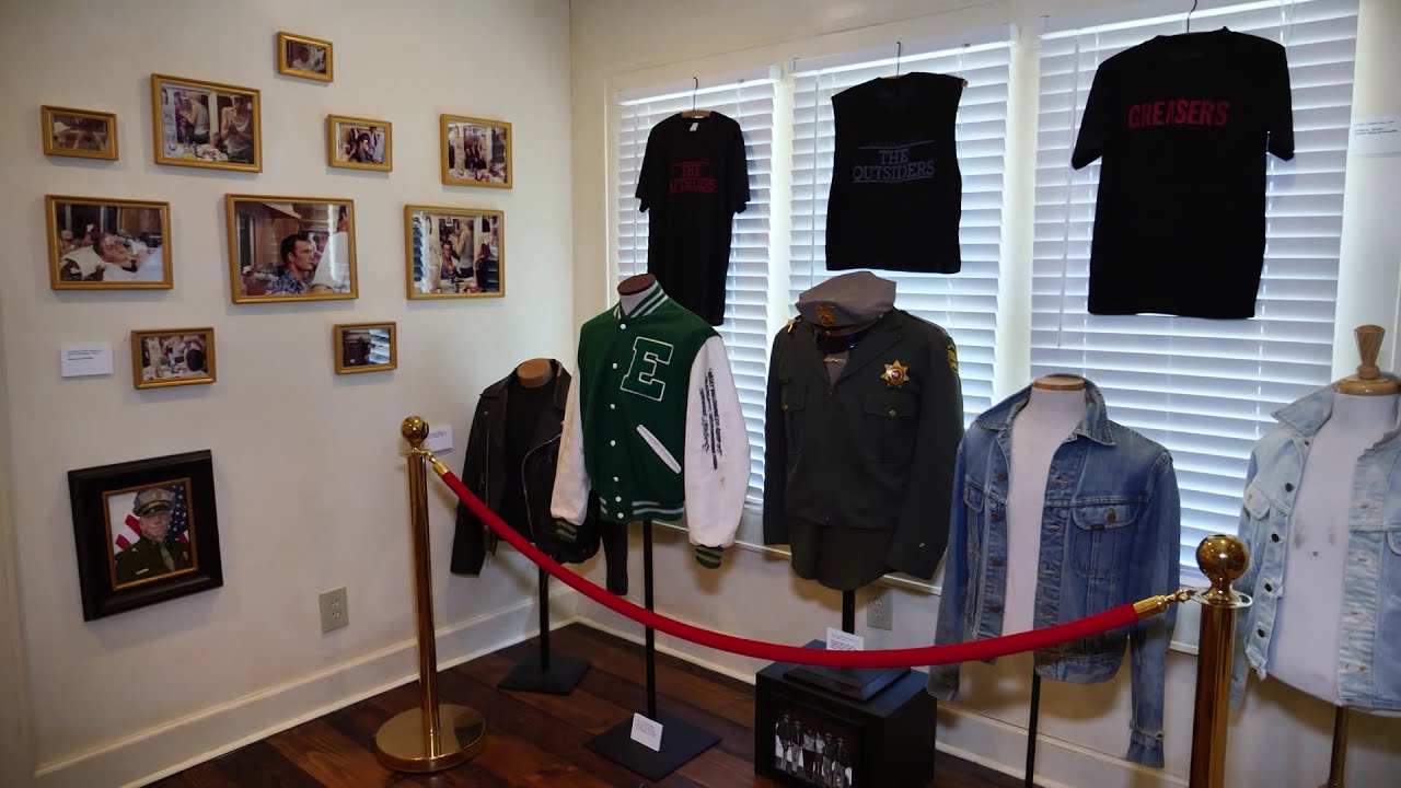The Outsiders House Museum - YouTube