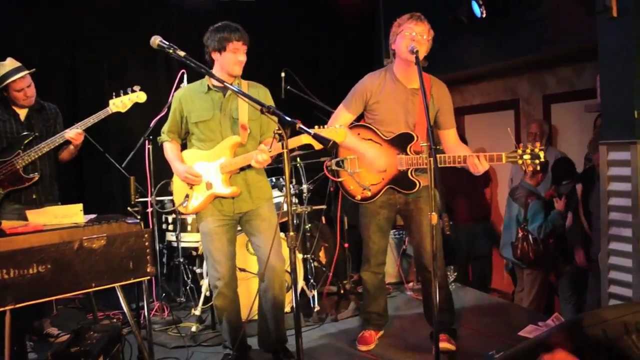 One Week Live 10 - Fontanelles - YouTube