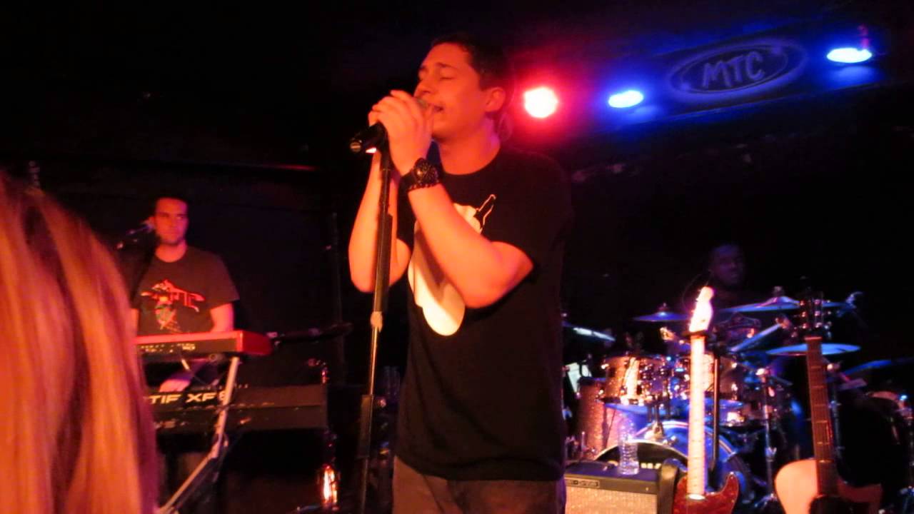 Cris Cab - Rihanna's Gun live at MTC (Cologne) - YouTube