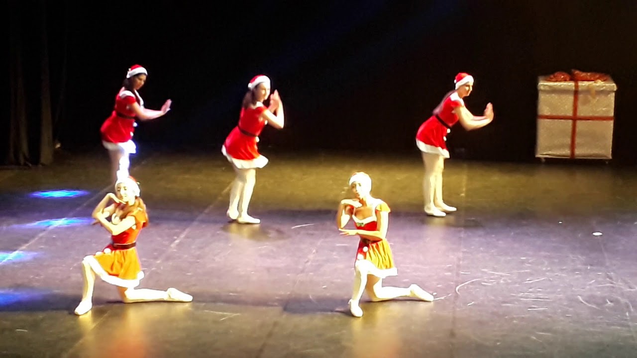 Cathy spectacle de noël 2017 - YouTube
