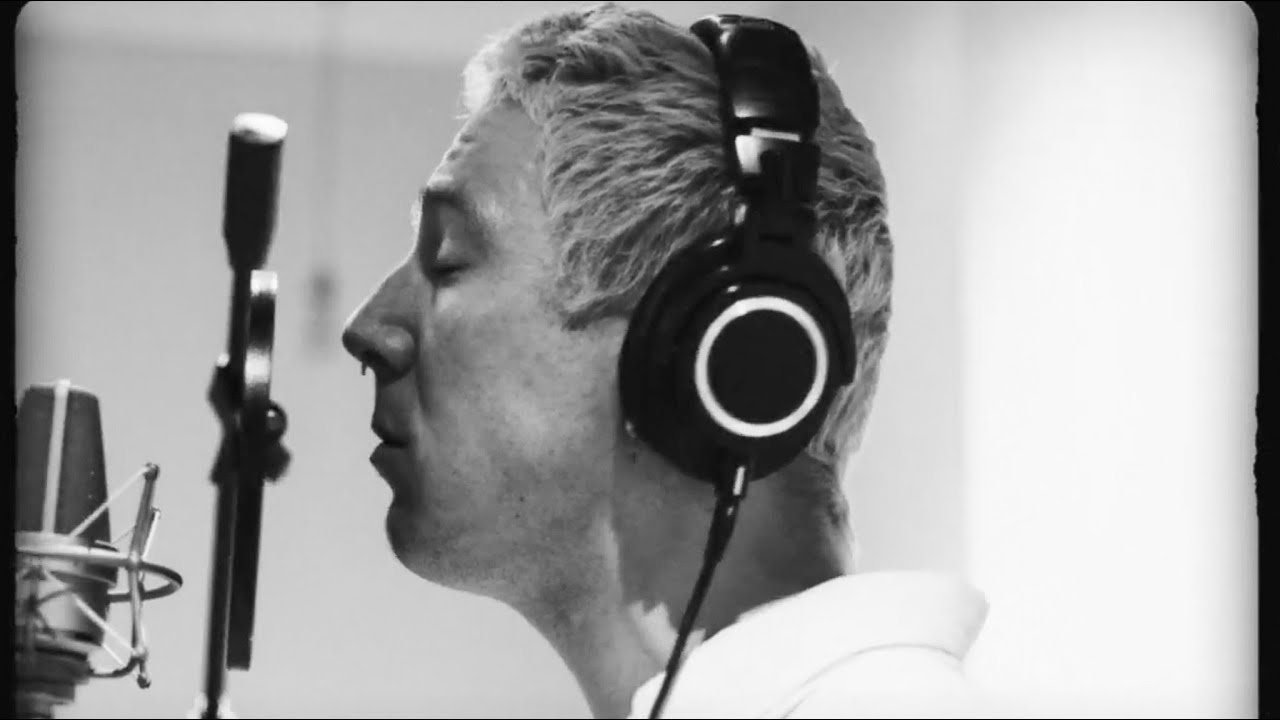 Moncrieff - Warm (The Making Of) - YouTube