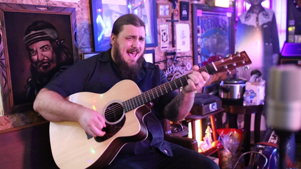 Justin Wells - YouTube