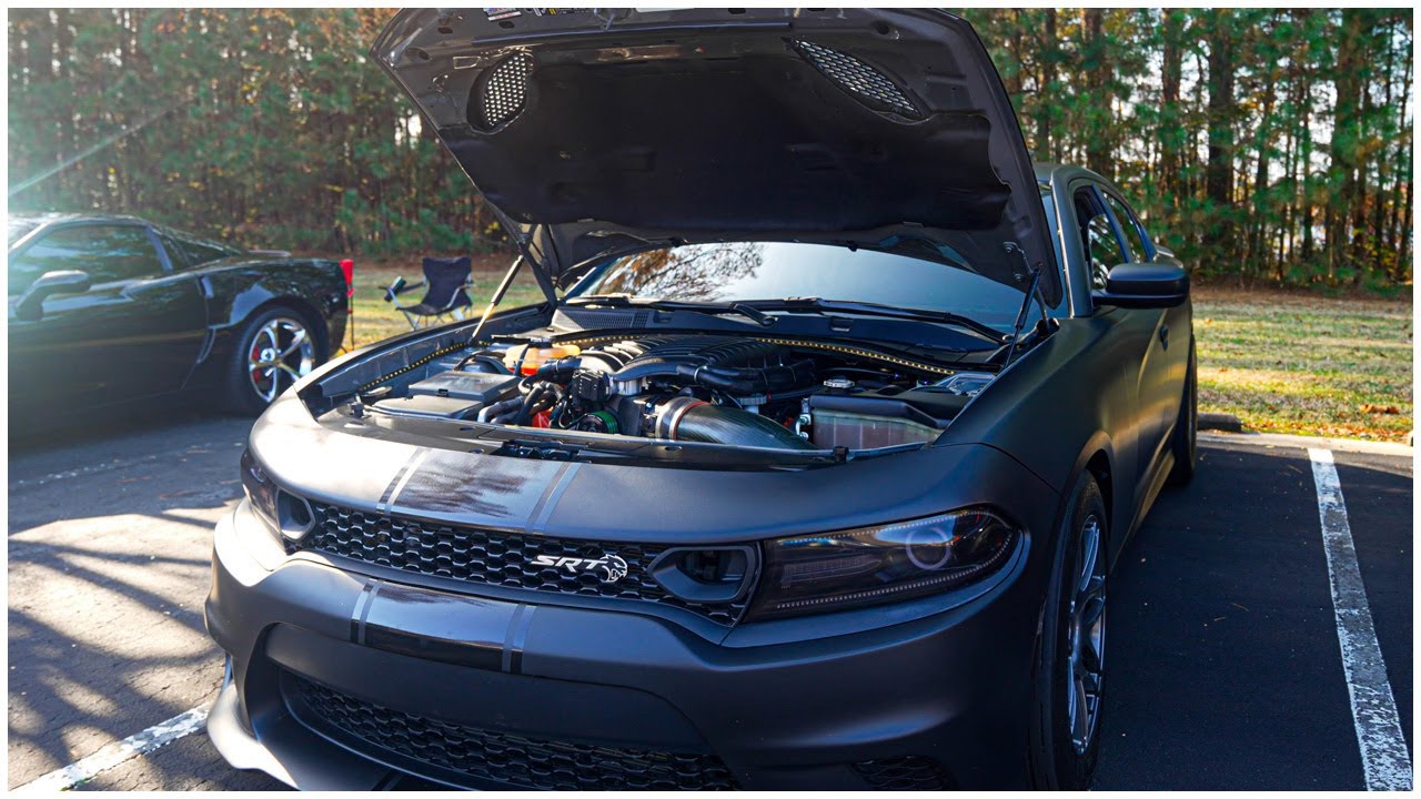 Is this Hellcat Charger REAL or FAKE🤔… Charger Scatpack 392 with ...