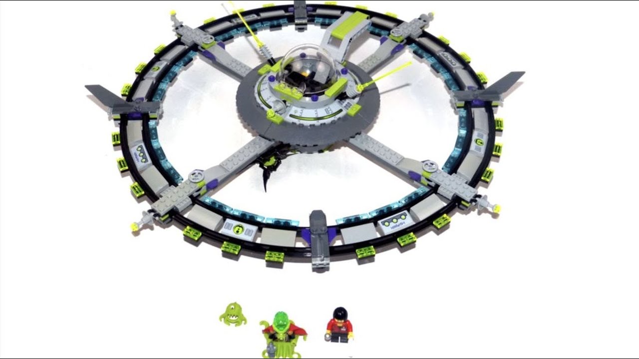 LEGO® Alien Mothership – (Set 7065) – Speed Build - YouTube