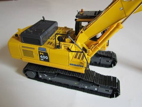 Komatsu PC400LC review - YouTube